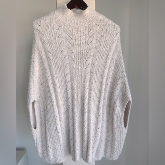 Akemi + Kin | Sweaters | Akemi Kin Poncho From Anthropologie | Poshmark